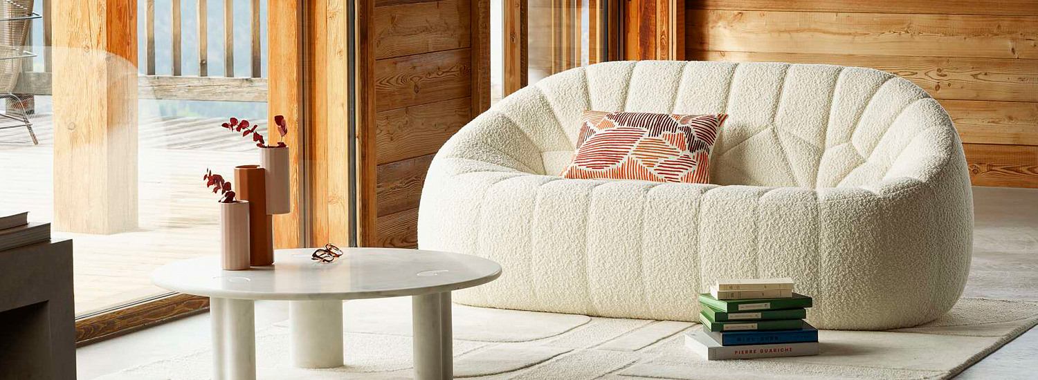 How to Maximise Space in Small Living Rooms | Scossa