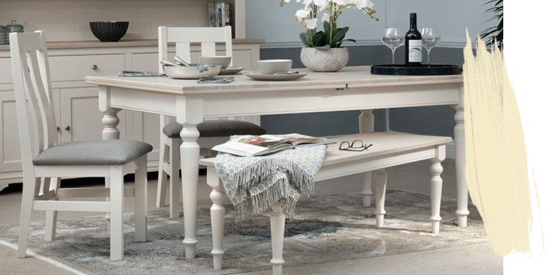 Round or Rectangular Dining Table - Which Shape is Best For You?