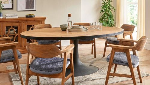 Tips for Mixing Modern and Traditional Furniture | Oliver Matthews