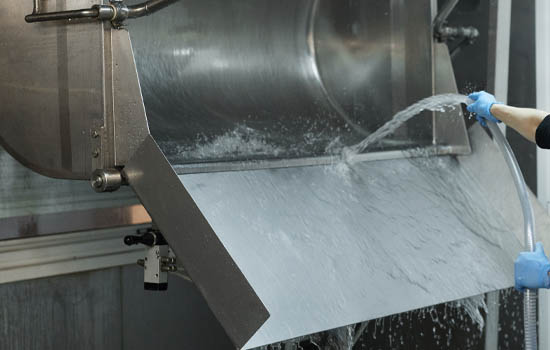 Guide To Hygiene In Commercial Food Production | The Food Machinery Co.